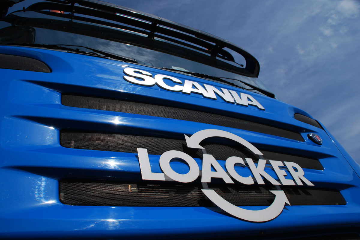 front-lkw-loacker-logo » Loacker Recycling GmbH